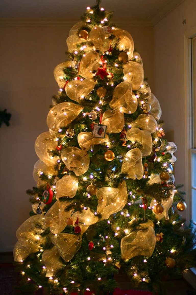 Como Decorar Un Arbol De Navidad Con Malla